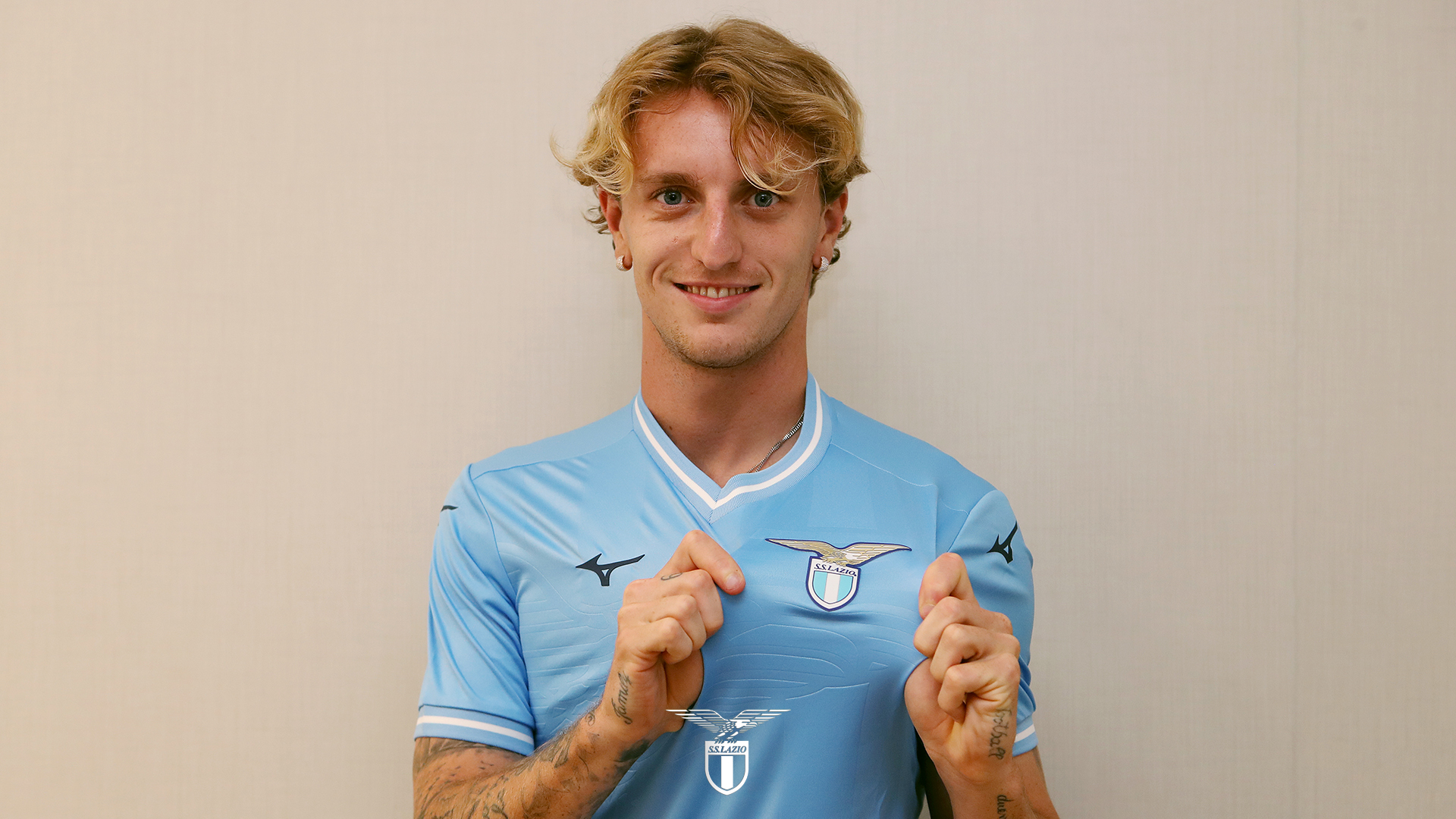 Le prime parole da giocatore della Lazio di Nicolò Rovella | Video